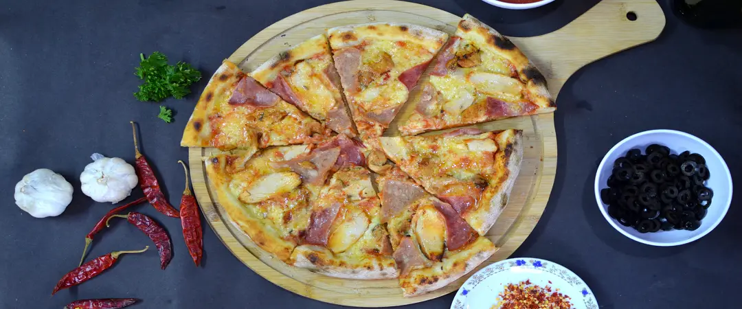Mad Over Pizza - Mid Baneshwor (Late Night): Order Online on Pathao Food!